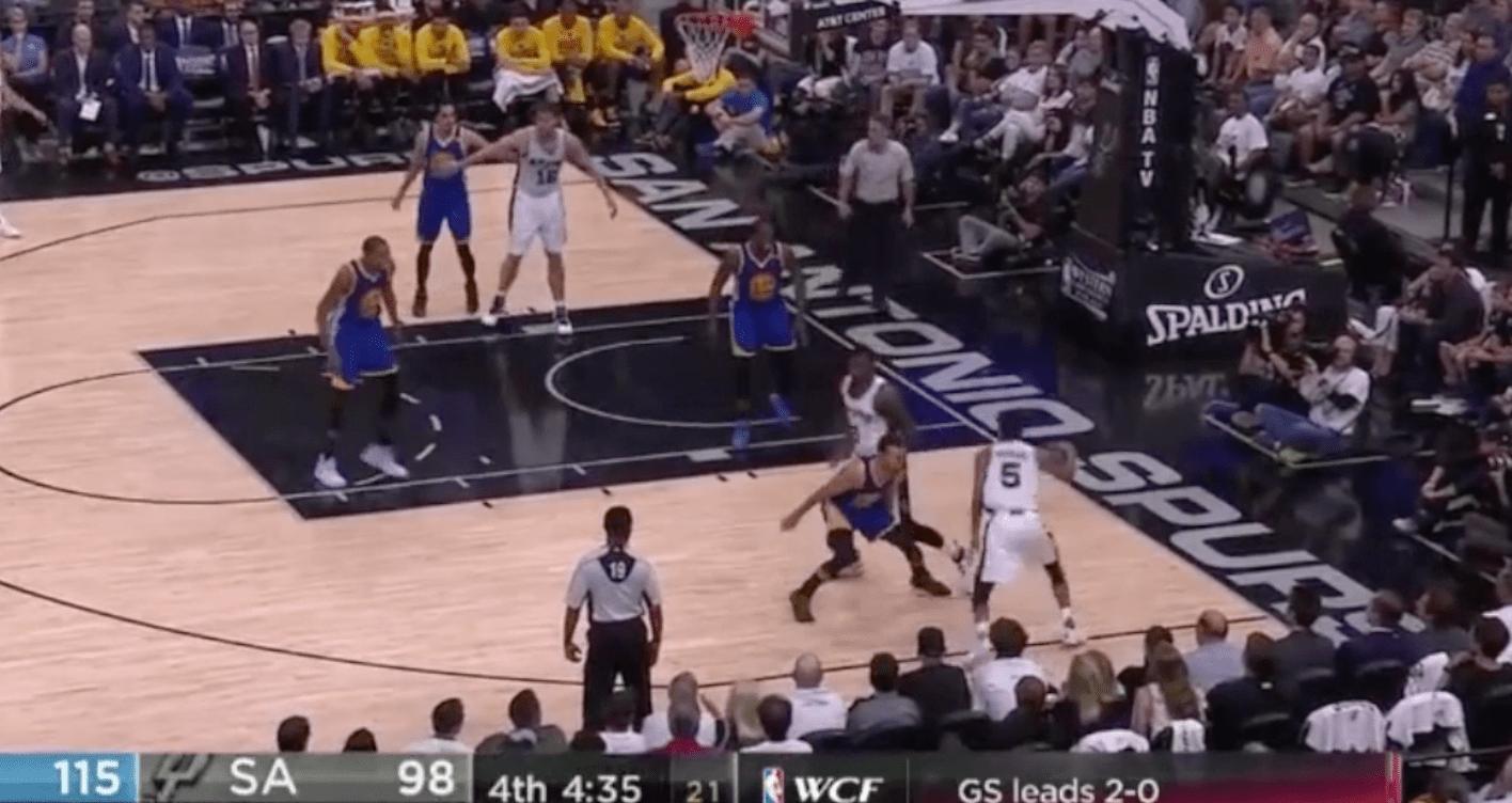 Stephen Curry n’oublie pas l’action de Dewayne Dedmon