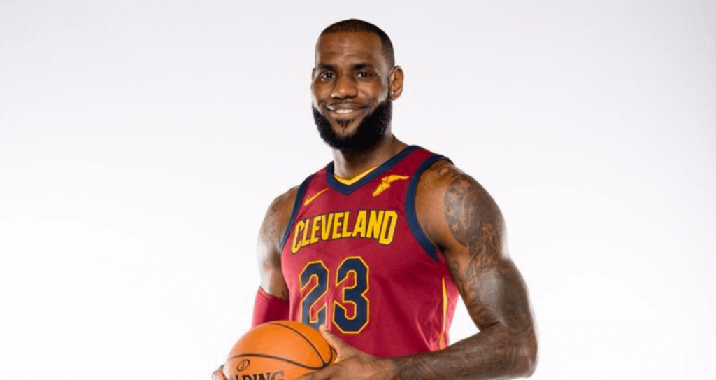 LeBron James – « Benjamin Button » est prêt pour la saison NBA