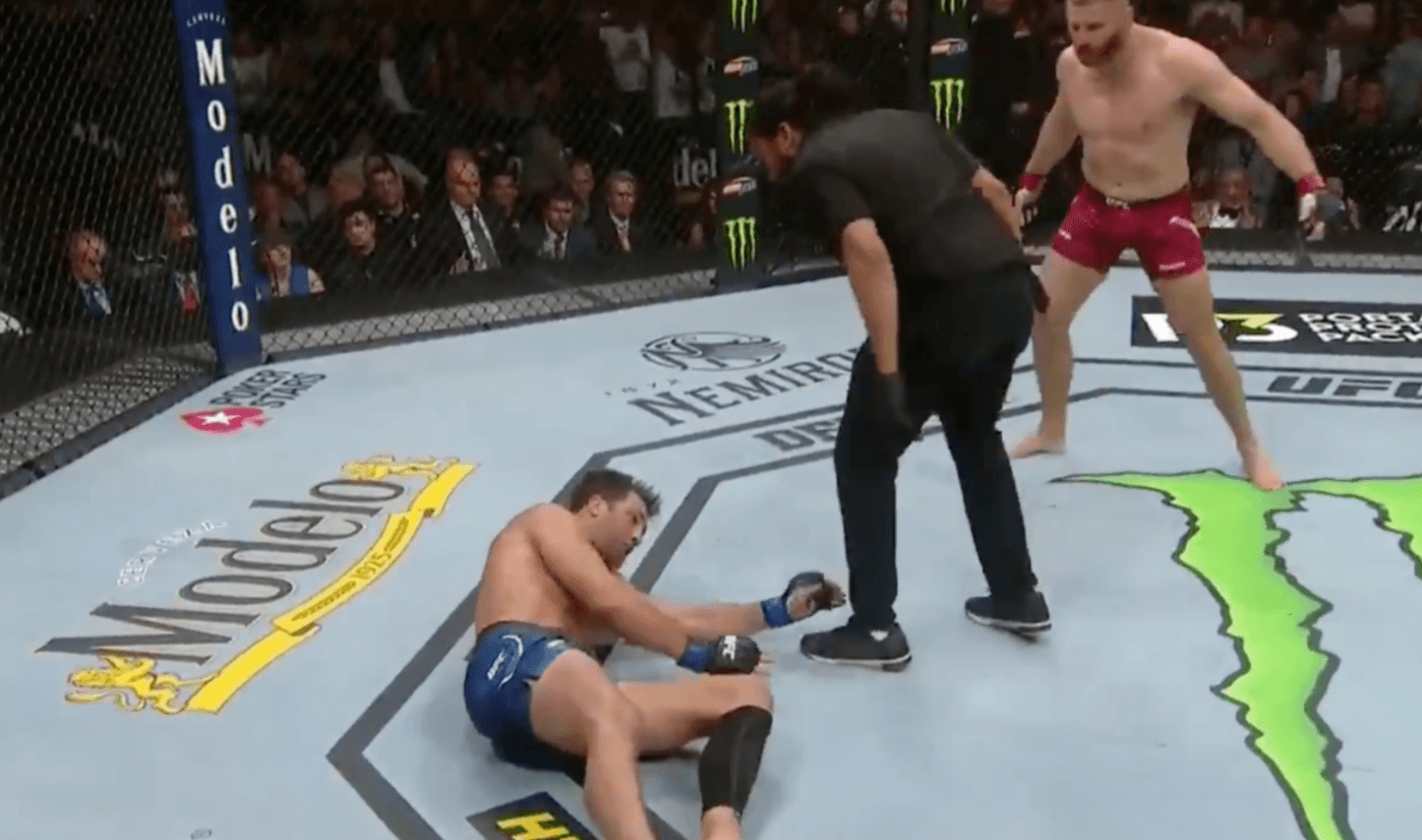 UFC 239 – Luke Rockhold encaisse un violent KO pour ses débuts en light ...