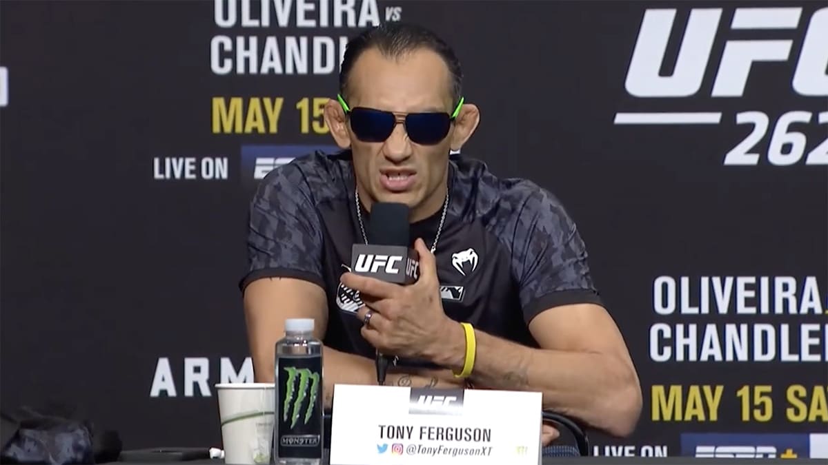 Après la demande de Tony Ferguson, l'UFC augmente les bonus de 25 000$
