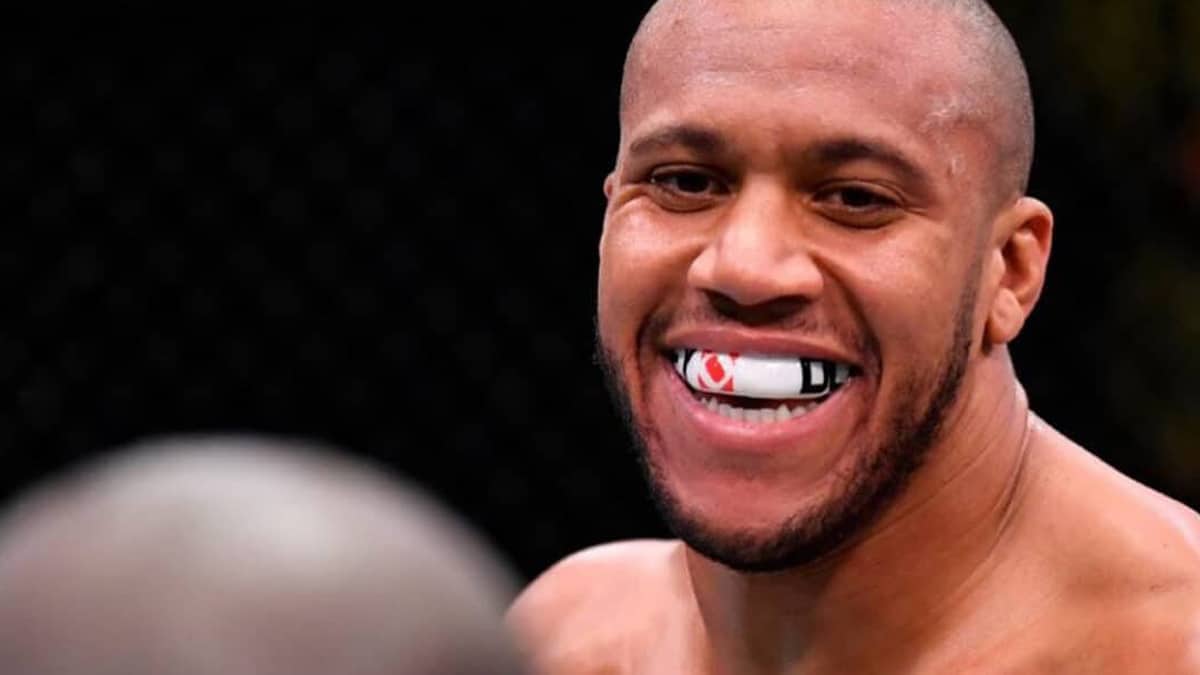 UFC 265 Ciryl Gane vs. Derrick Lewis - Quelle chaîne ? Quelle heure