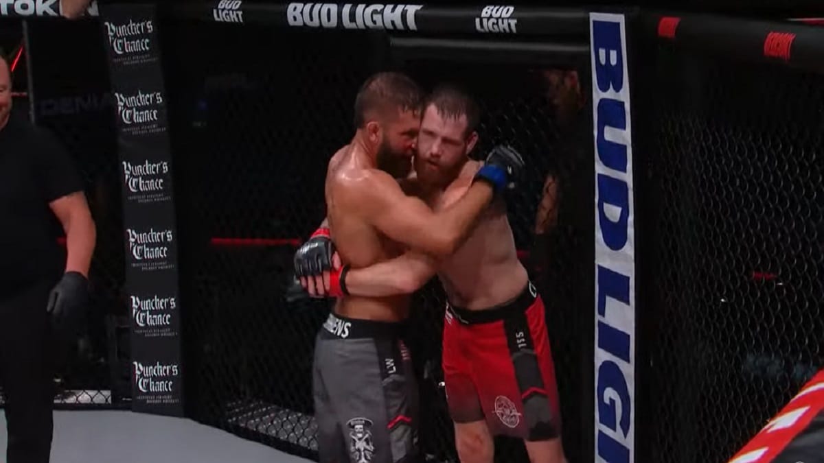 PFL - Défaite de Jeremy Stephens au terme d'une guerre contre Collard!