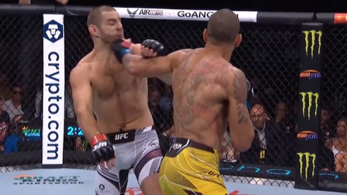Sean Strickland explique à quel point Alex Pereira est puissant