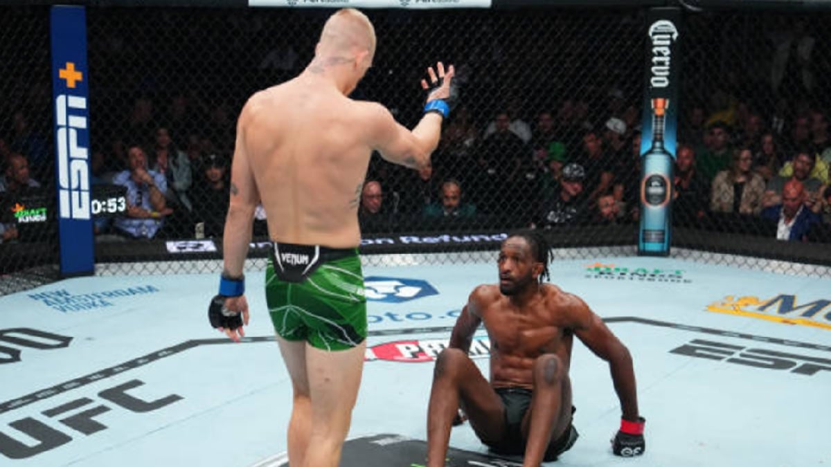 UFC 292 : Ian Garry s'offre Neil Magny après une domination totale