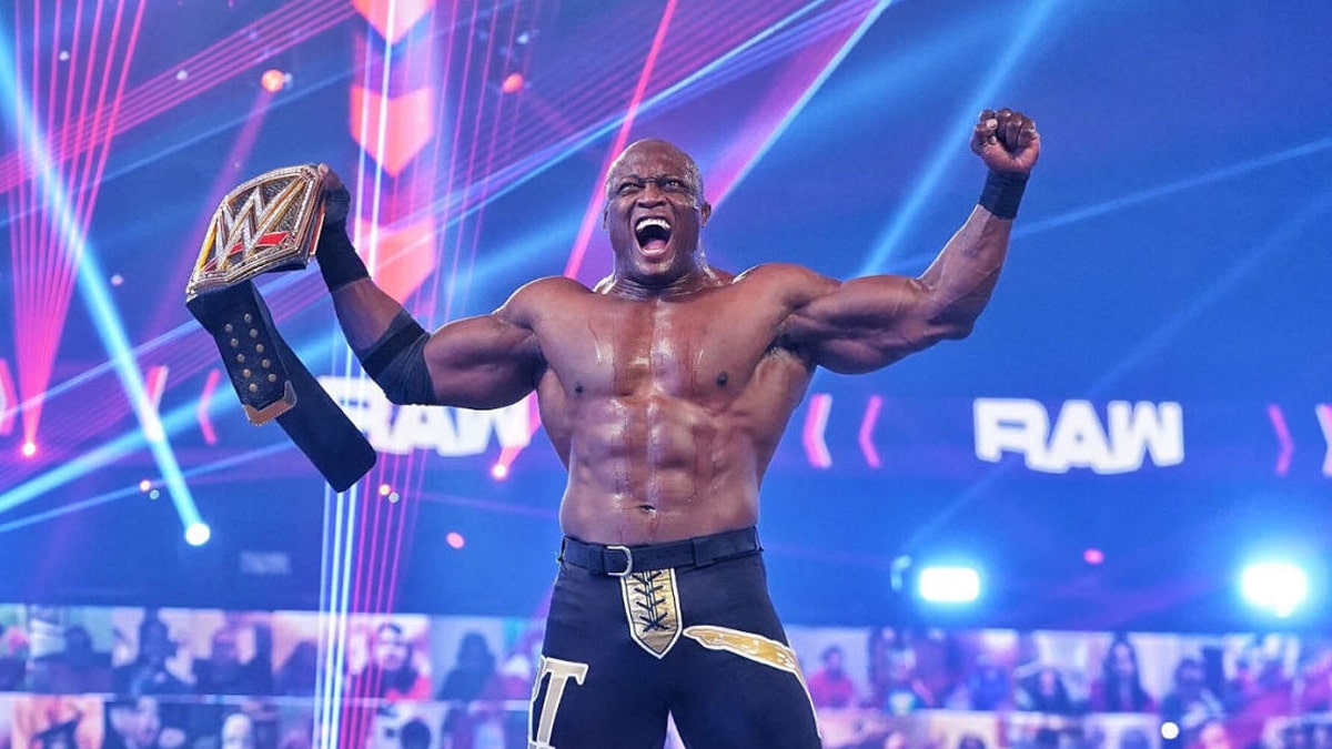 Une star de la WWE de retour en MMA
