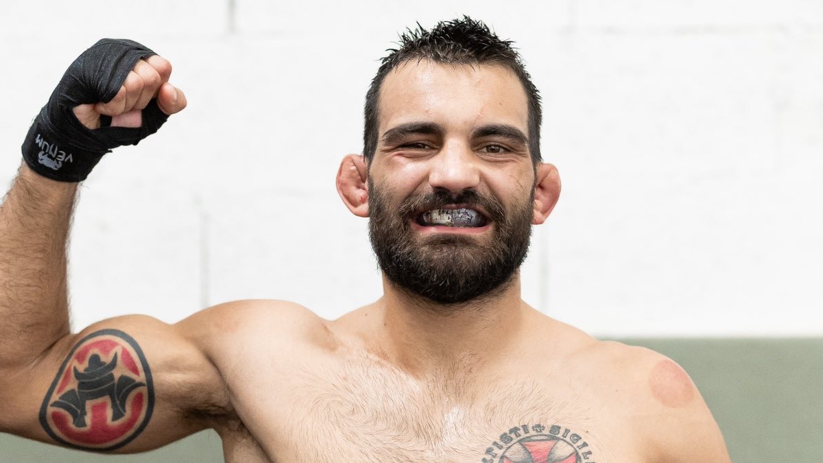 UFC - Benoît Saint-Denis dévoile un incroyable produit dérivé