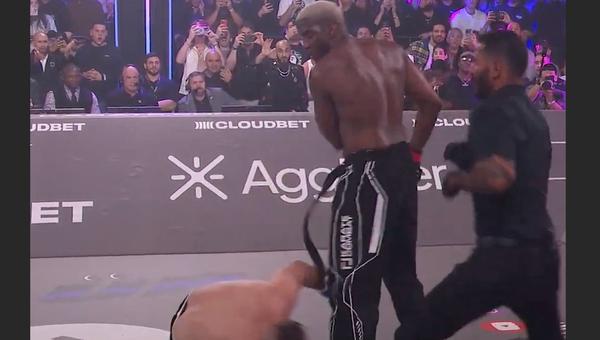 Un athlète viré de l'UFC claque un KO ultra rapide