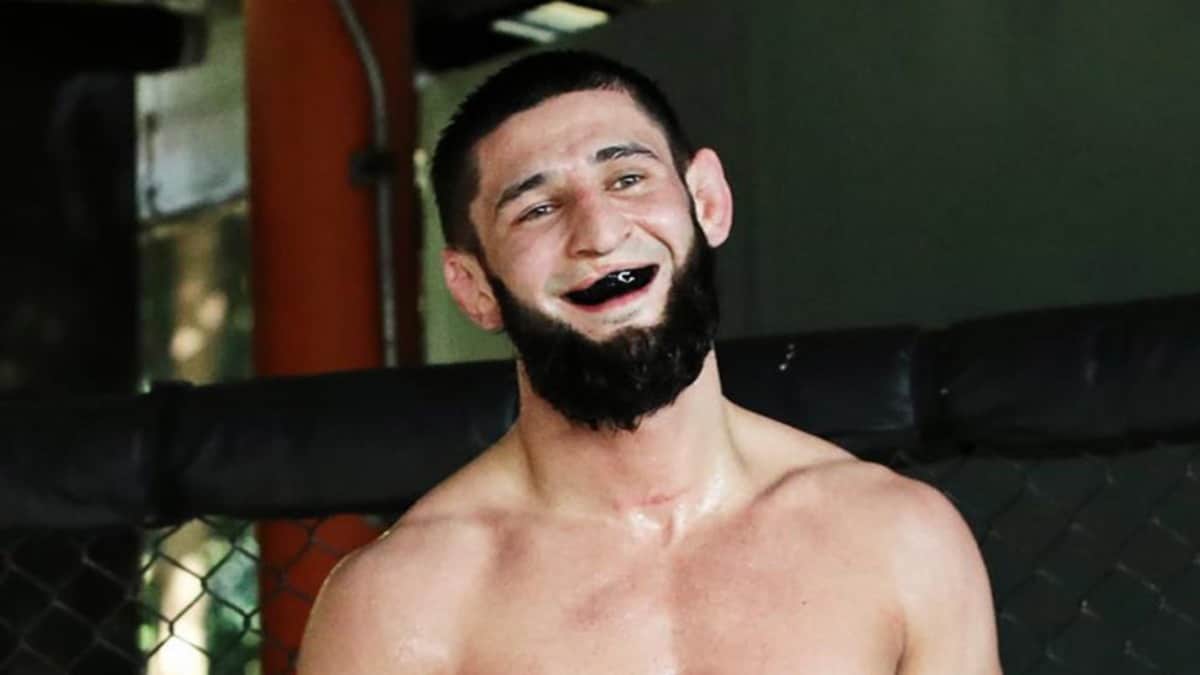 Khamzat détruit le numéro 4 middleweight de l'UFC à l'entraînement
